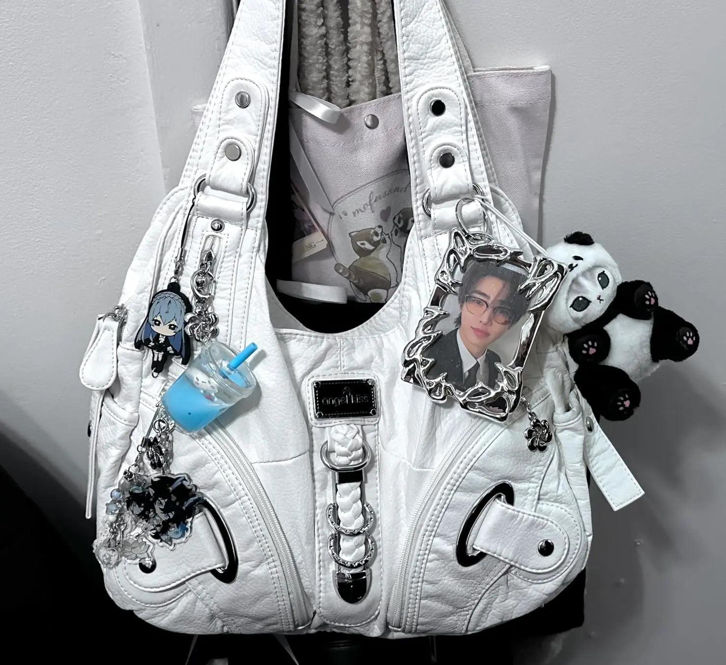 How to Choose a Spine-Friendly Backpack for Students? A Stylish and Pr ...